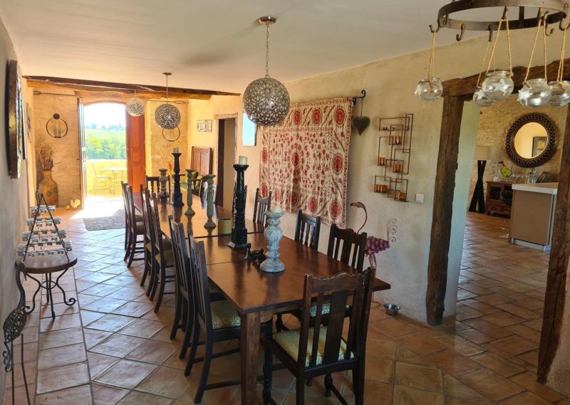 BEAUTIFULLY RENOVATED OLD GASCON STONE HOUSE IN 1HA OF LAND • Bliss ...